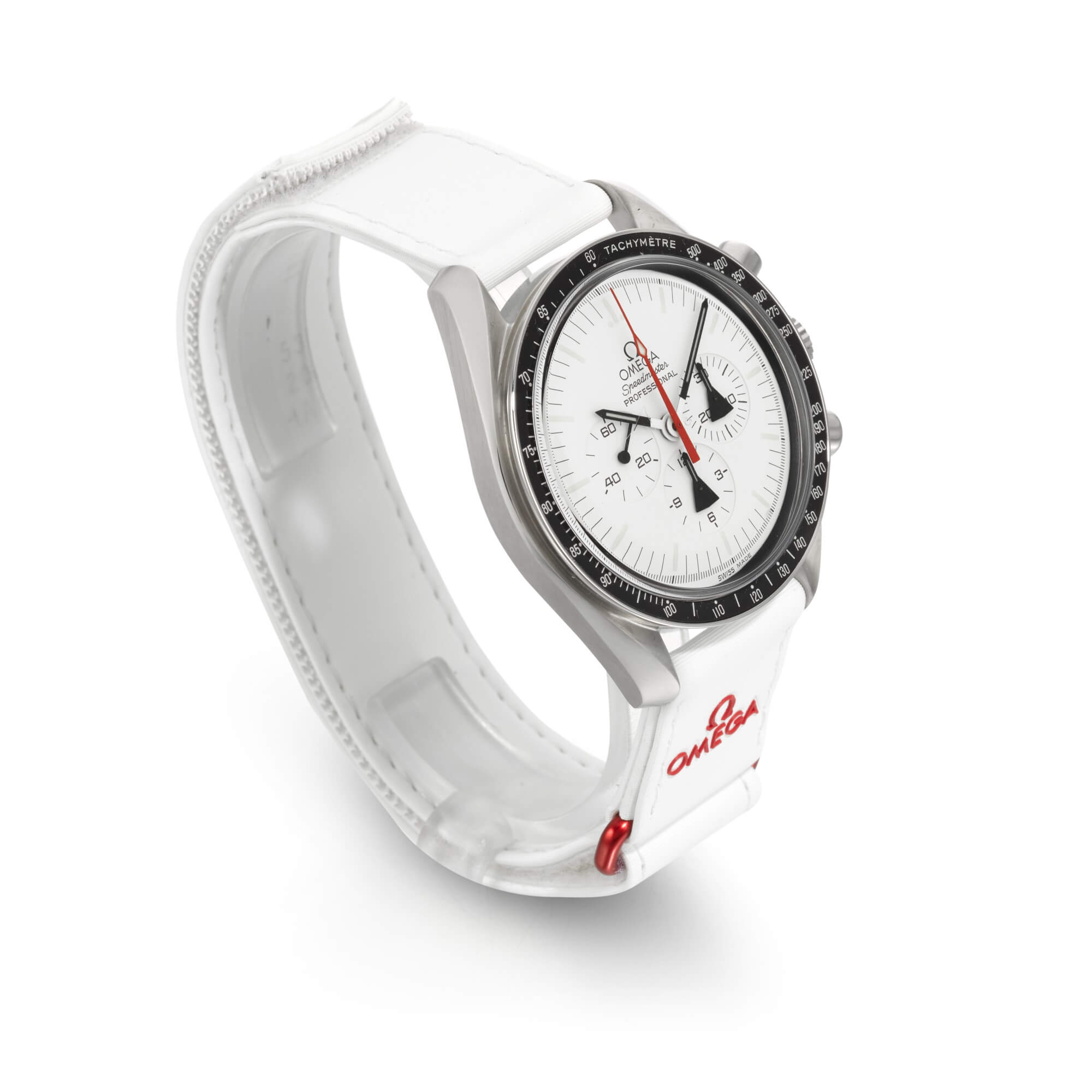 Daniel Craig Puts Watch Enthusiasts On High Alert Flexing A New Unseen ...